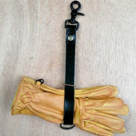 Porte-gants en cuir entièrement fait main avec un anneau porte clé