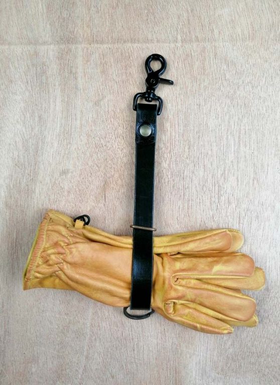 Porte-gants en cuir entièrement fait main avec un anneau porte clé